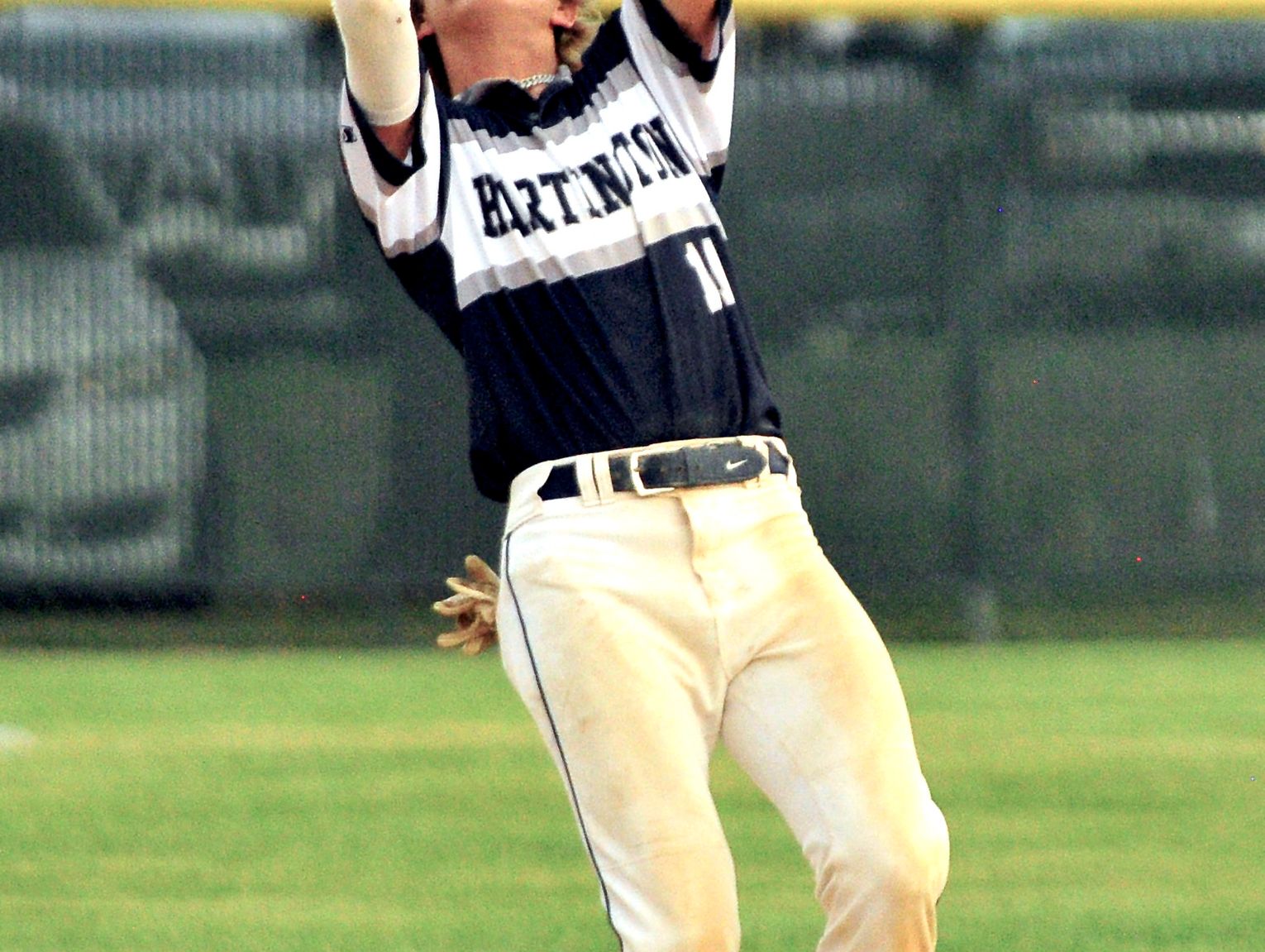 Hartington Seniors pick up a pair of wins