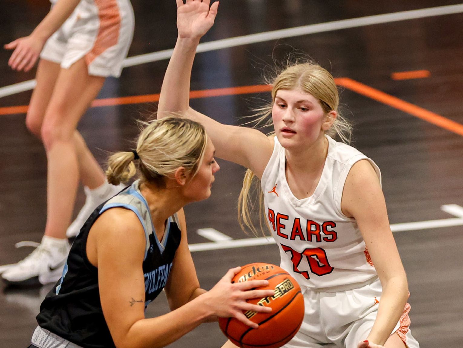 Lady Bears split in opening rounds of Shootout