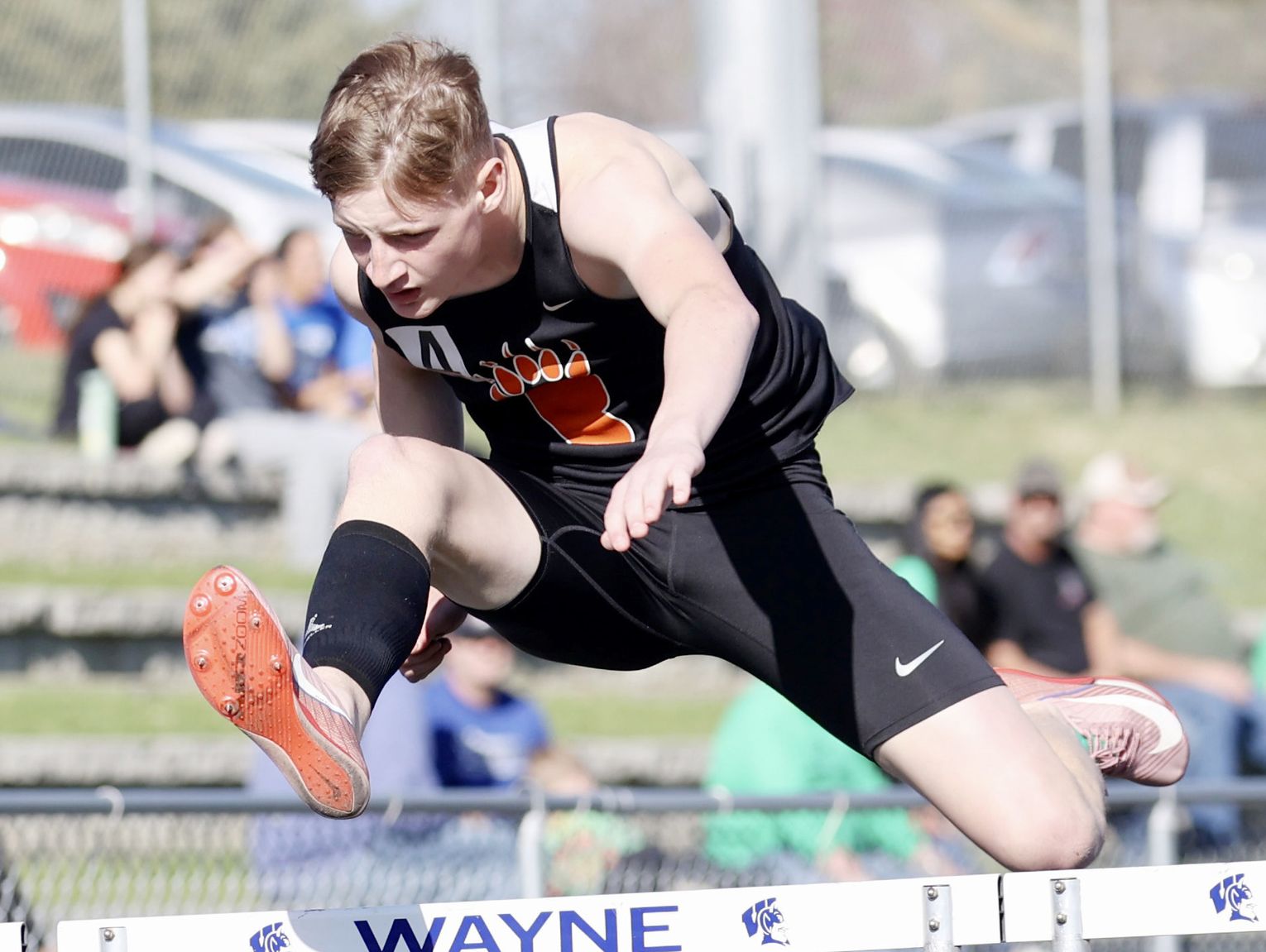 LCC track teams compete at Wayne meet